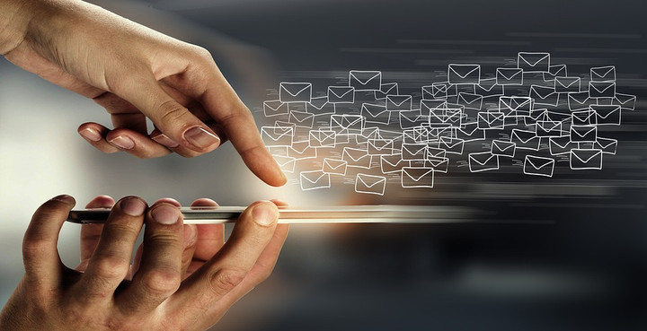 Contoh Alamat Email Profesional untuk Pribadi dan Instansi | kumparan.com