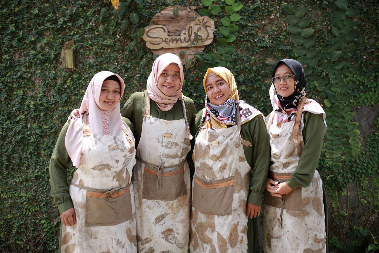 Semilir Ecoprint: Bauran Keindahan dan Kelestarian dalam Teknik Ramah ...