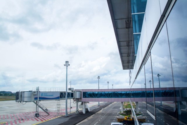 Terminal Baru Bandara Depati Amir Pangkal Pinang Mulai Beroperasi | kumparan.com
