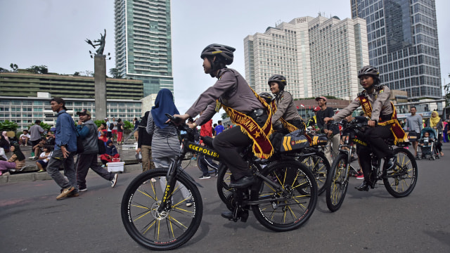 Copet dan Patroli Sepeda di Car Free Day | kumparan.com