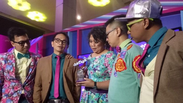 Project Pop Persembahkan Piala 'Lifetime Achievement' untuk Oon ...
