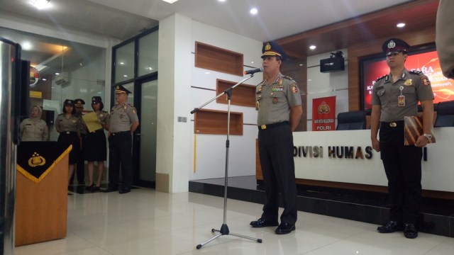 Humas Polri Resmikan Biro Multimedia Pemantau Media Sosial | kumparan.com