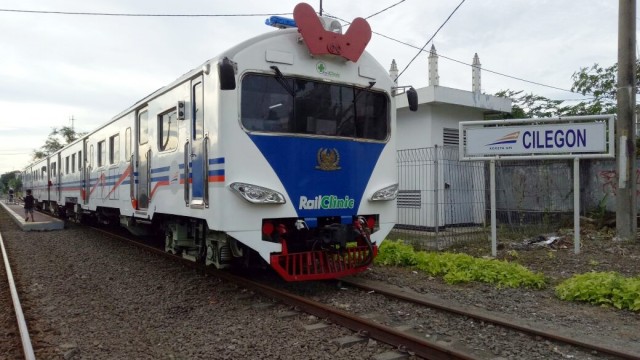 Melihat Fasilitas Kereta Klinik Milik KAI yang Singgah di Cilegon ...
