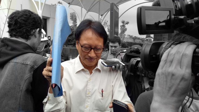 Mengejar Ketua Konsorsium Penggarap e-KTP yang Menghindari Wartawan ...