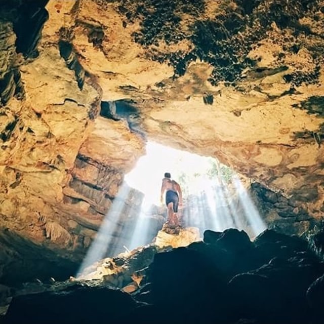 Goa Rangko, Goa Super Lengkap di Flores | kumparan.com