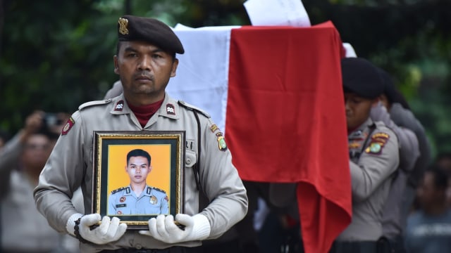 Tiga Polisi yang Gugur di Kp Melayu Dapat Kenaikan Pangkat Luar Biasa ...