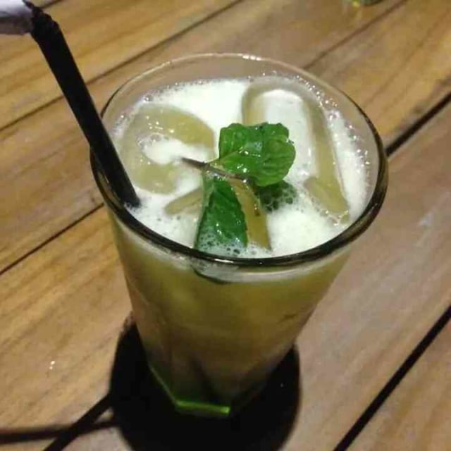 Es Leci Marjan Soda Jeruk | kumparan.com