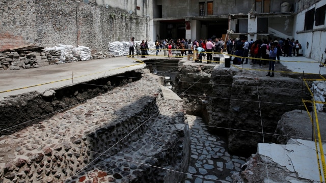 Emas Temuan Ungkap ‘The Night Sad’, Sejarah Bangsa Aztec Lawan Spanyol ...