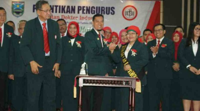 Pengurus IDI Kabupaten Probolinggo Dilantik | kumparan.com