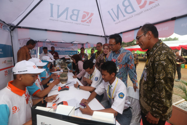 Kartu Indonesia Pintar (KIP) Kini Bisa Dicairkan di Agen46 BNI ...