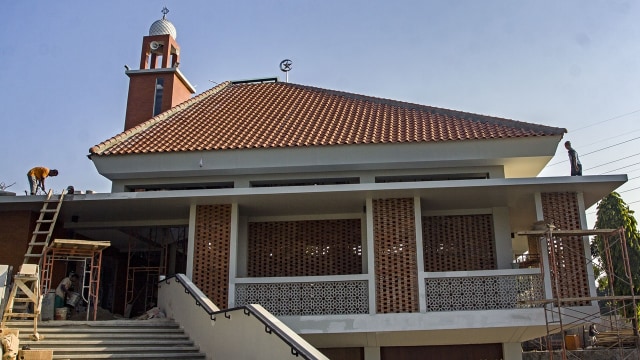 Djarot yang Teringat Ahok saat Berada di Kalijodo | kumparan.com