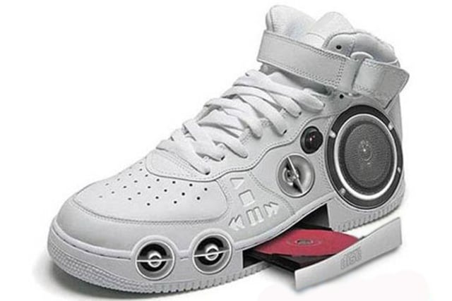 Sepatu Aneh dan Unik | kumparan.com