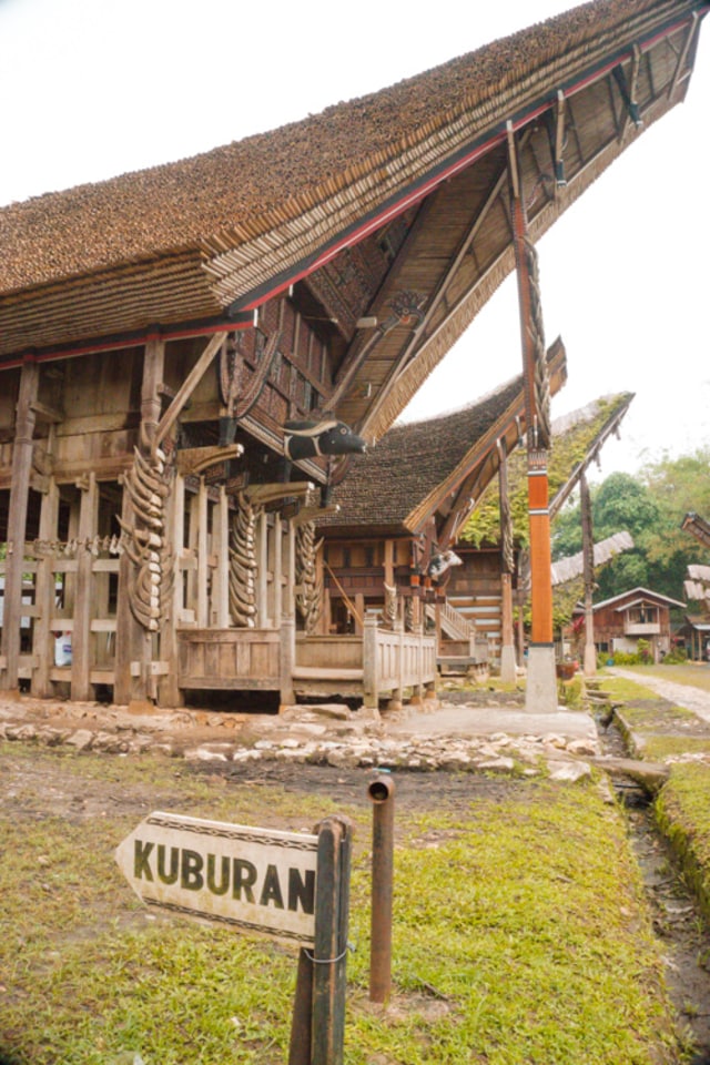 Mengenal Tongkonan, Rumah Adat Toraja | kumparan.com