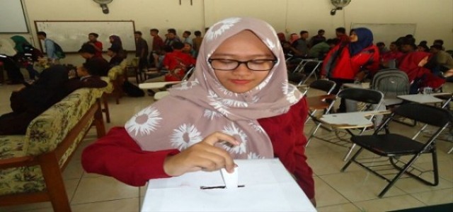 Pilih Presiden BEM, Mahasiswa STTR Cepu Gelar Coblosan | kumparan.com