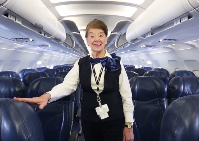 Betty Nash, Pramugari 81 Tahun yang Sudah Berkarier Selama 60 Tahun ...