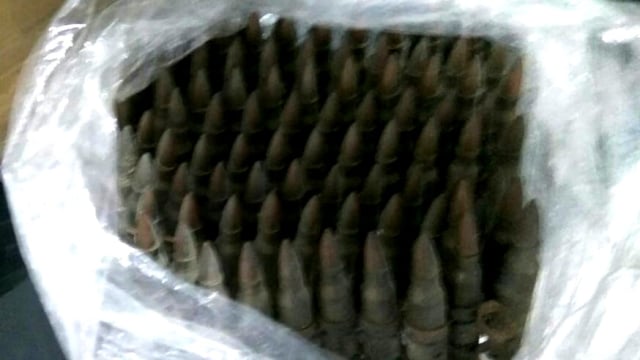 Kiriman Paket 97 Butir Peluru Tajam dari Makassar ke Papua | kumparan.com