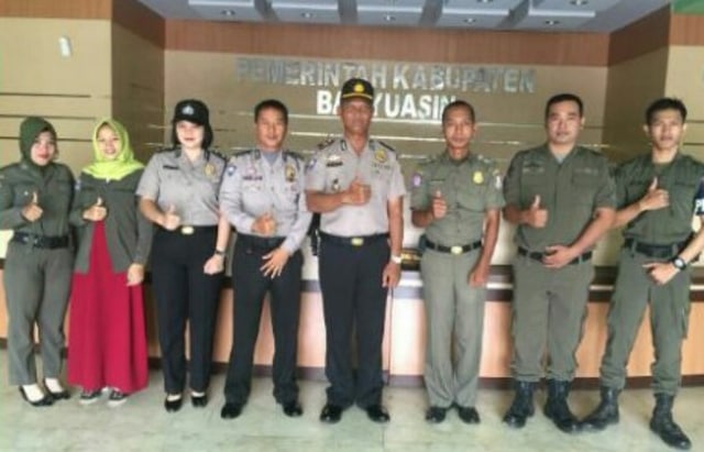 Sat Binmas Giat Binkorpolsus Sambang Serta Penyuluhan | kumparan.com