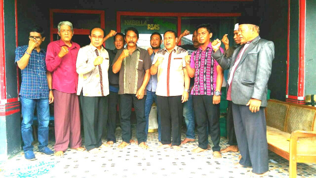 Pilgub Kaltim, Sofyan Hasdam-Nusyirwan Ismail Dapat Dukungan Warga Talisayan | kumparan.com