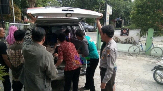 Motor Tabrak Sepeda Pancal di Kanor, Pengayuh Sepeda Masuk Rumah Sakit ...