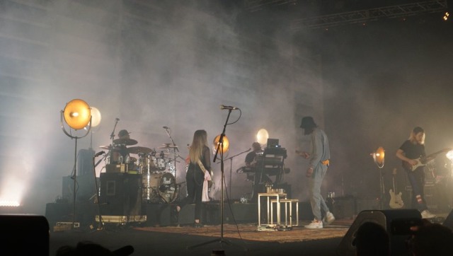 Persembahan Special Daniel Caesar di BNI Java Jazz 2018 | kumparan.com