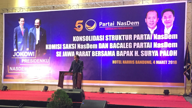 Paloh: NasDem Ada 3 Menteri dan Sahabat Jokowi, Wajar Berobsesi Besar | kumparan.com