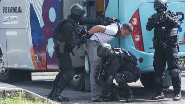 Simulasi Tangani Teroris Dikoreksi Kapolda Bali karena Tak Ada Nego | kumparan.com