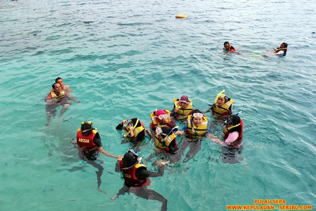 Pulau Sepa Wisata Yang Memiliki Pantai Yang Landai Di Kepulauan Seribu ...