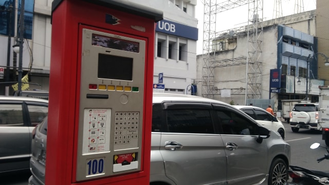 Pejabat Walikota Bandung Minta Mesin Parkir Dievaluasi | kumparan.com Pejabat Walikota Bandung Minta Mesin Parkir Dievaluasi | kumparan.com