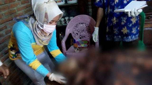 Depresi Ditinggal Mati Istri, Pria Bojonegoro Gantung Diri | kumparan.com
