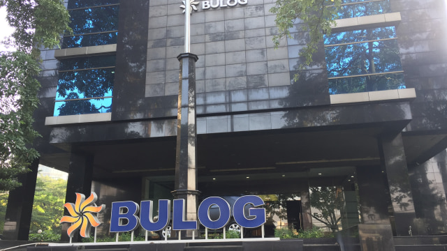 Digempur Bulog, Harga Beras Berangsur Turun | kumparan.com