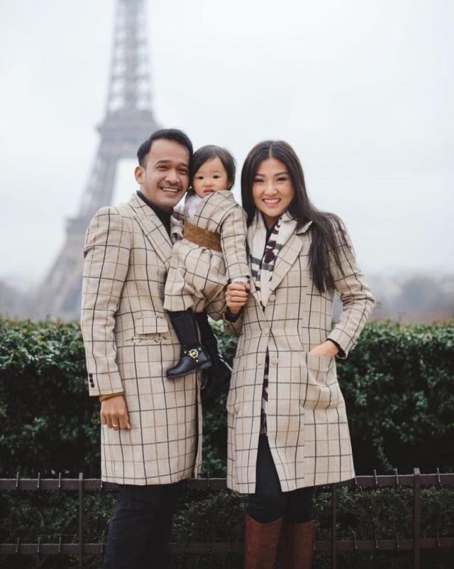 5 Cowok yang Sukses Taklukkan Personel Girl Band | kumparan.com