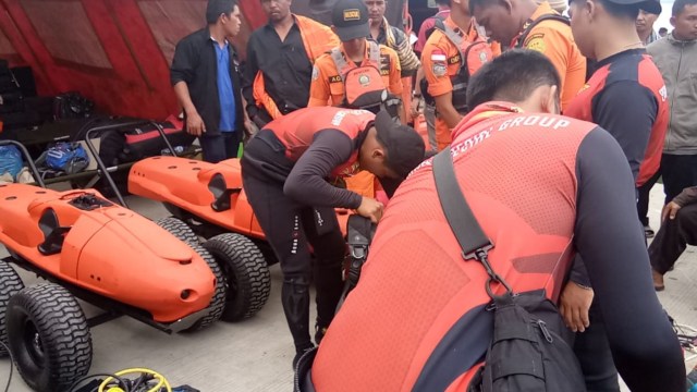 Basarnas Gunakan Alat Bantu Khusus untuk Cari Korban KM Sinar Bangun ...