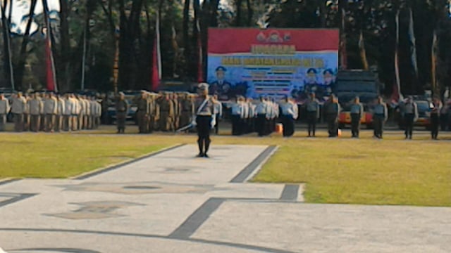 Polres Bojonegoro Gelar Upacara Peringatan Hari Bhayangkara ke-72 di ... Polres Bojonegoro Gelar Upacara Peringatan Hari Bhayangkara ke-72 di ...