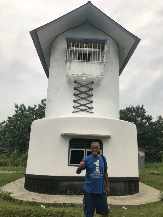 Melongok Rumah Sepatu di Medan | kumparan.com