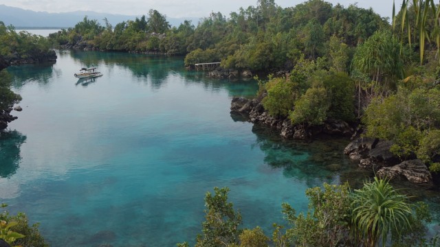 Pesona Tanjung Bongo, Miniatur Raja Ampat di Halmahera Utara | kumparan.com