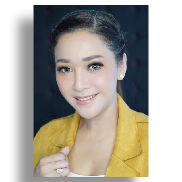 6 Selebriti Usia 40 Tahun yang Masih Terlihat Muda | kumparan.com 6 Selebriti Usia 40 Tahun yang Masih Terlihat Muda | kumparan.com
