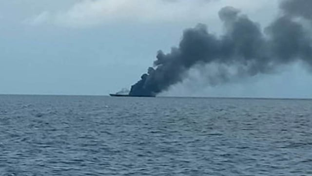 Urutan Peristiwa Terbakar dan Tenggelamnya KRI Rencong-622 di Sorong ...