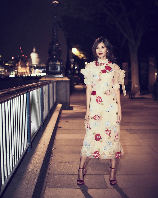 9 Potret Menawan Astrid Leong Teo, Pemain Film Crazy Rich Asians ...