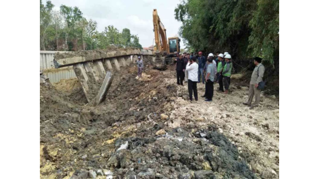 Proyek Normalisasi Sungai di Sampang Senilai Rp 155 Miliar Bermasalah | kumparan.com