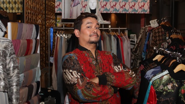 Kata Indra Bekti Soal Perseteruan Mak Vera dan Mantan Artis Asuhannya ... Kata Indra Bekti Soal Perseteruan Mak Vera dan Mantan Artis Asuhannya ...