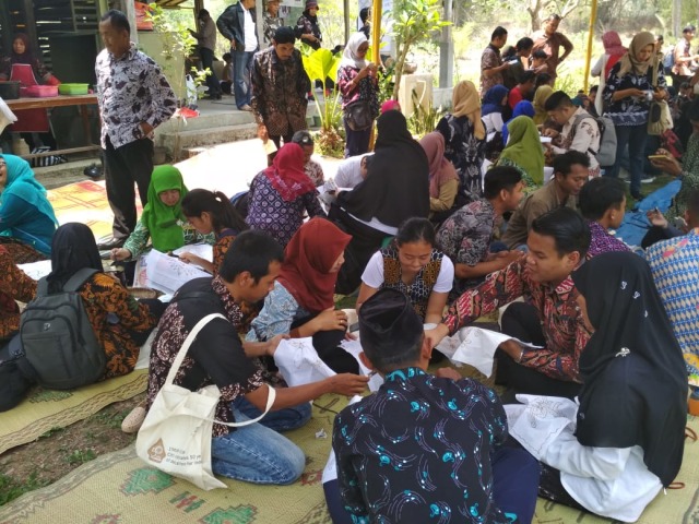 Motif-motif Batik Muncul dan Terinspirasi dari Relief Candi | kumparan.com