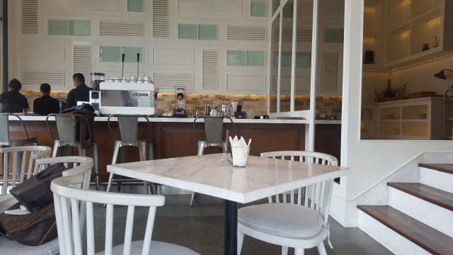 Soto Sulung Iga Kian Nikmat Disantap di Wyl's Kitchen Puri yang Homie ...