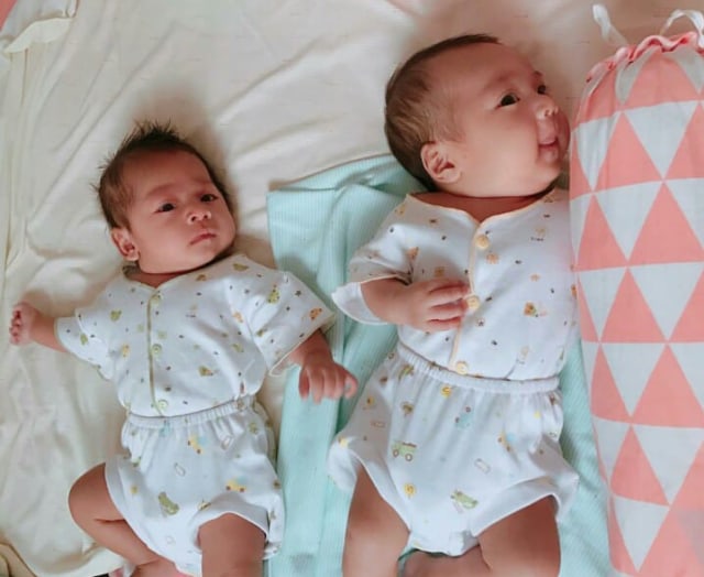 7 Potret Menggemaskan Putra Kembar Ustaz Solmed dan April Jasmine ...