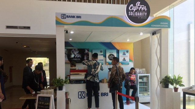 BRI Berikan Kopi Gratis untuk Donasi Konservasi Laut di OOC 2018 ...
