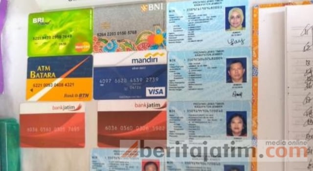 KTP Bupati Faida Jadi Barang Bukti OTT di Dispenduk Jember | kumparan.com