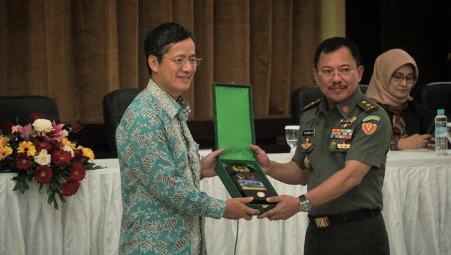 1.000 Pasien Asal Vietnam Jalani Pengobatan ‘Cuci Otak’ dr Terawan ...