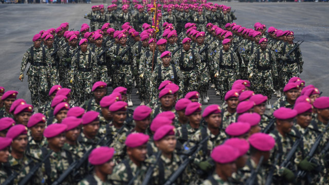 Foto: Kemeriahan HUT ke-73 Korps Marinir di Surabaya | kumparan.com