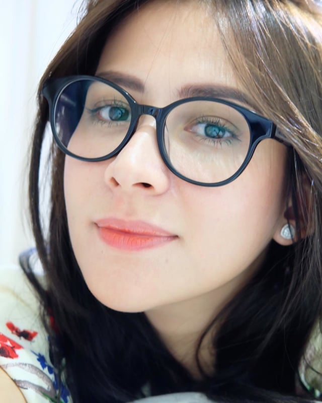 5 Potret Rina Diana, Pesinetron Berdarah Campuran Pakistan Manado ... 5 Potret Rina Diana, Pesinetron Berdarah Campuran Pakistan Manado ...