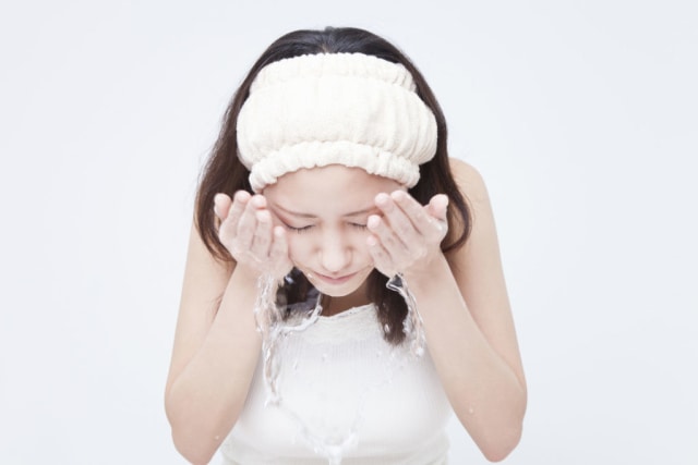 Mau Hasil Cuci Muka Lebih Maksimal? Perhatikan 7 Hal Ini! | kumparan.com