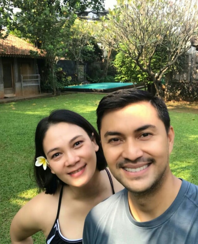 Awet Muda, Ini 7 Potret Dian Nitami dari Masa ke Masa | kumparan.com